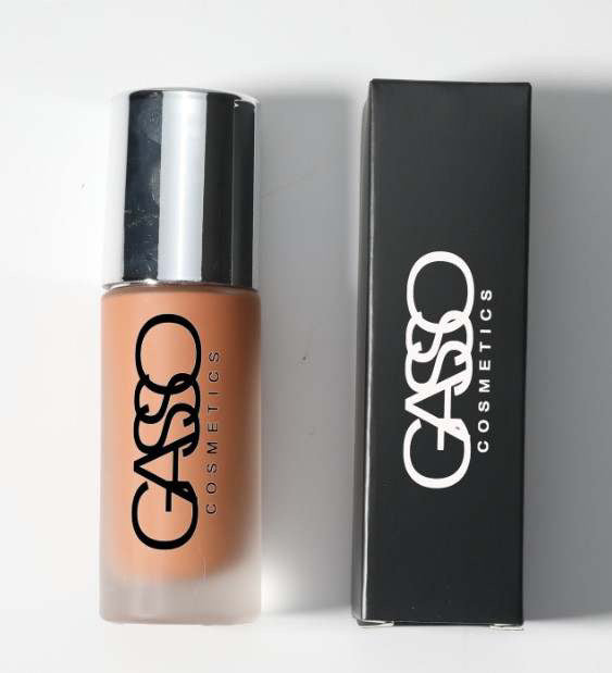 Luxury Waterproof Full Coverage Oil Free Liquid Foundation ideal for o ...